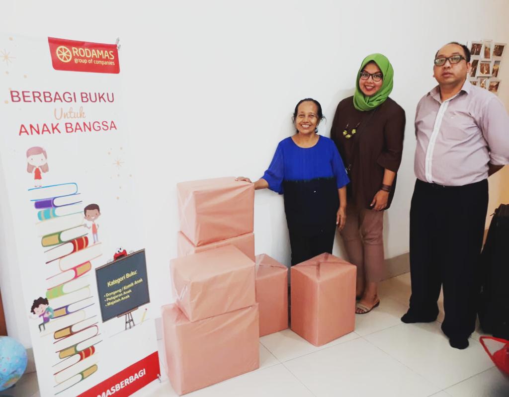 Terimakasih, Rodamas Untuk Donasi Bukunya - Taman Bacaan Pelangi ...