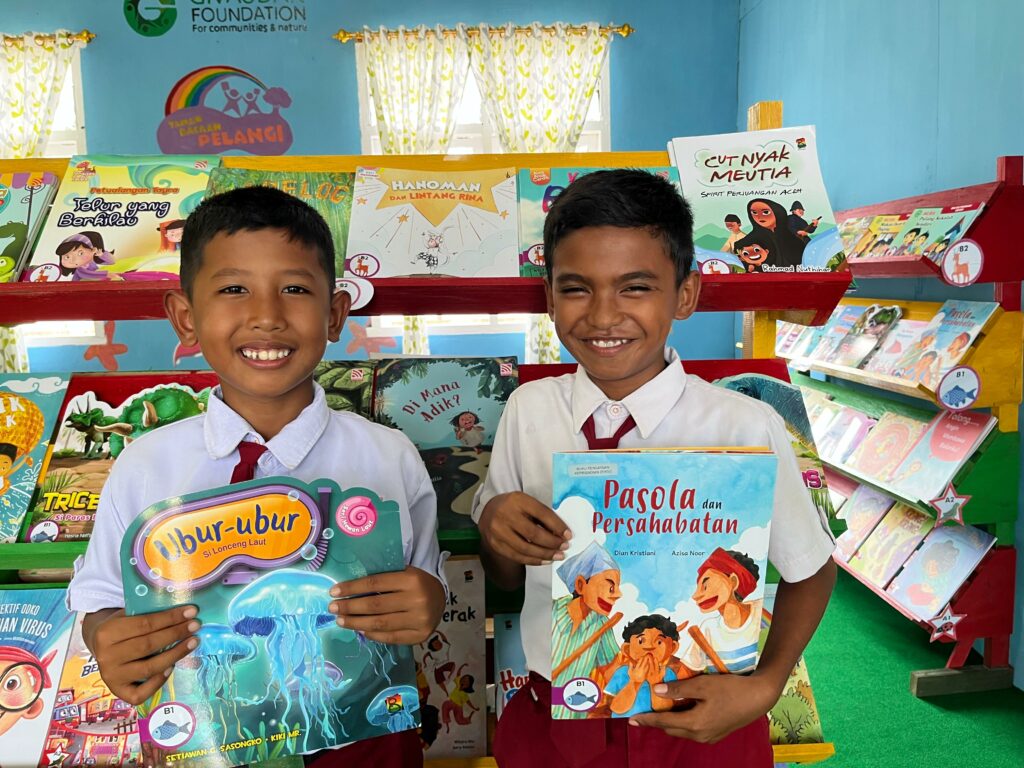The Child-Friendly Library Opening at SDN 76 Buton: A Sweet Gift on ...